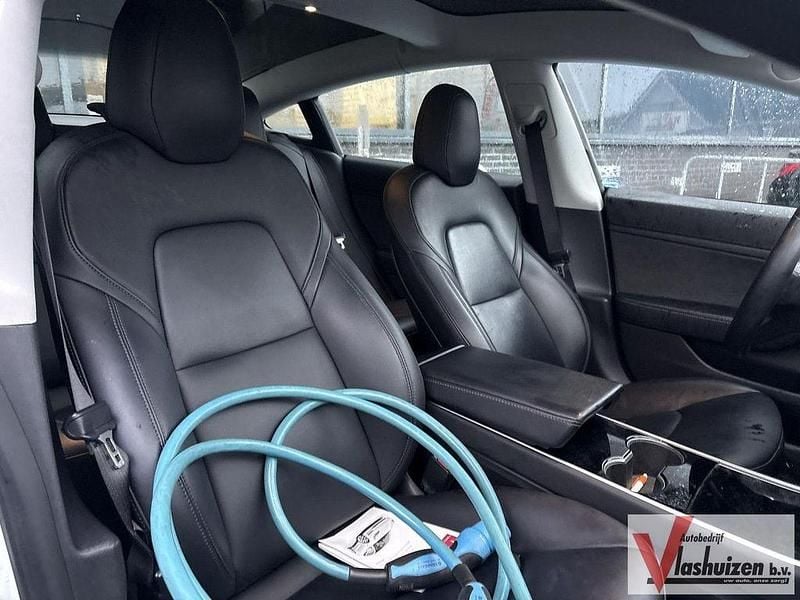 Gebraucht 2019 Tesla Model 3 Standard Range 238 PS Limousine – (Händler ...