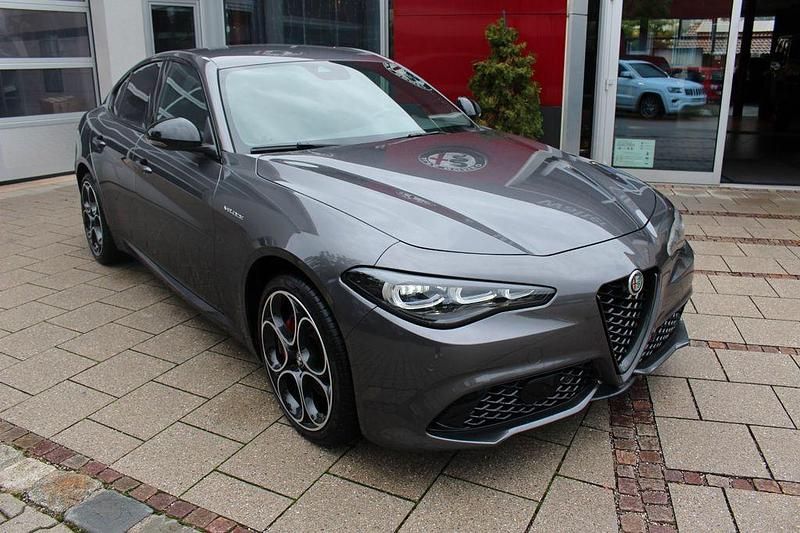 Spannende Alfa Romeo Giulia Veloce 280 Ps Fotos1001715firyal18