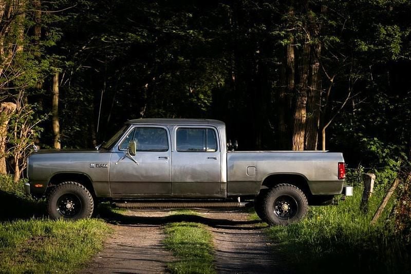 Gebraucht 1981 Dodge Ram 180 PS Abholung – 47608 Nordrhein-Westfalen ...