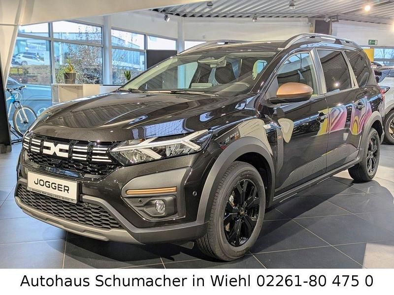 Dacia 9 Sitzer