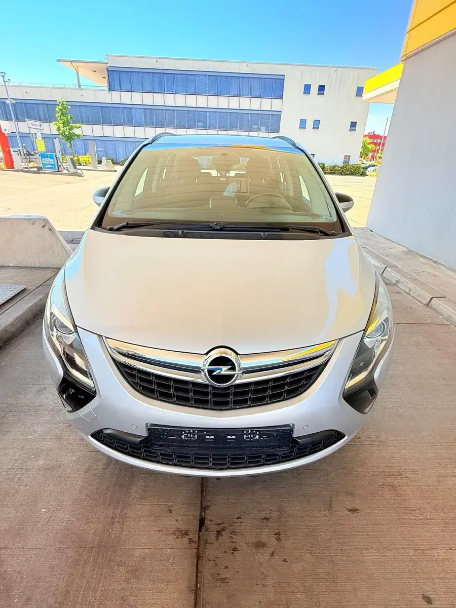 Gebraucht Opel Zafira Tourer 140 PS (2015) in Nürnberg (Mittelfr ...