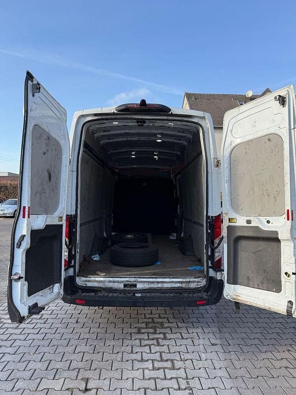 Gebraucht 2020 Ford Transit 185 PS Van / Kleinbus – 32425 Nordrhein ...