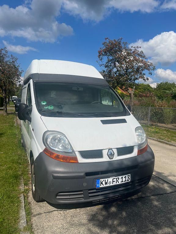 Gebraucht 2003 Renault Trafic 101 PS Van / Kleinbus – Brandenburg ...