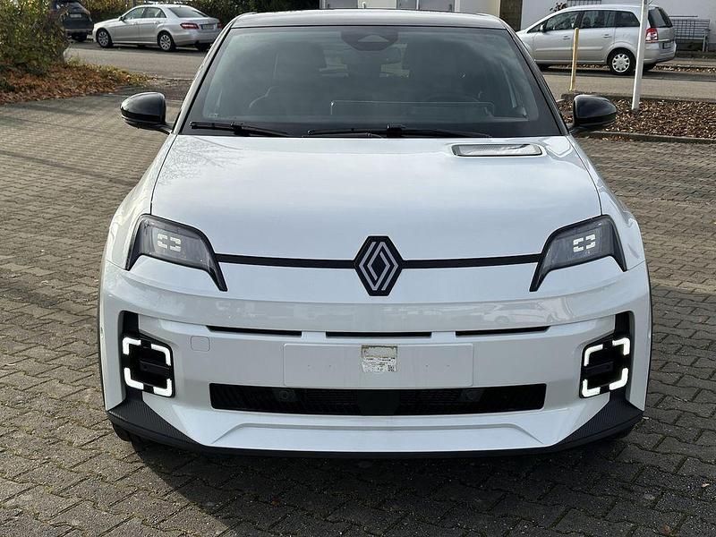 Neu 2025 Renault 5 E-Tech Komfort 150 PS Limousine – Bayern (Händler ...