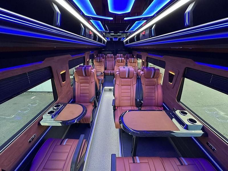 Neu 2025 Mercedes Sprinter 190 PS Van – Nordrhein-Westfalen (Händler ...