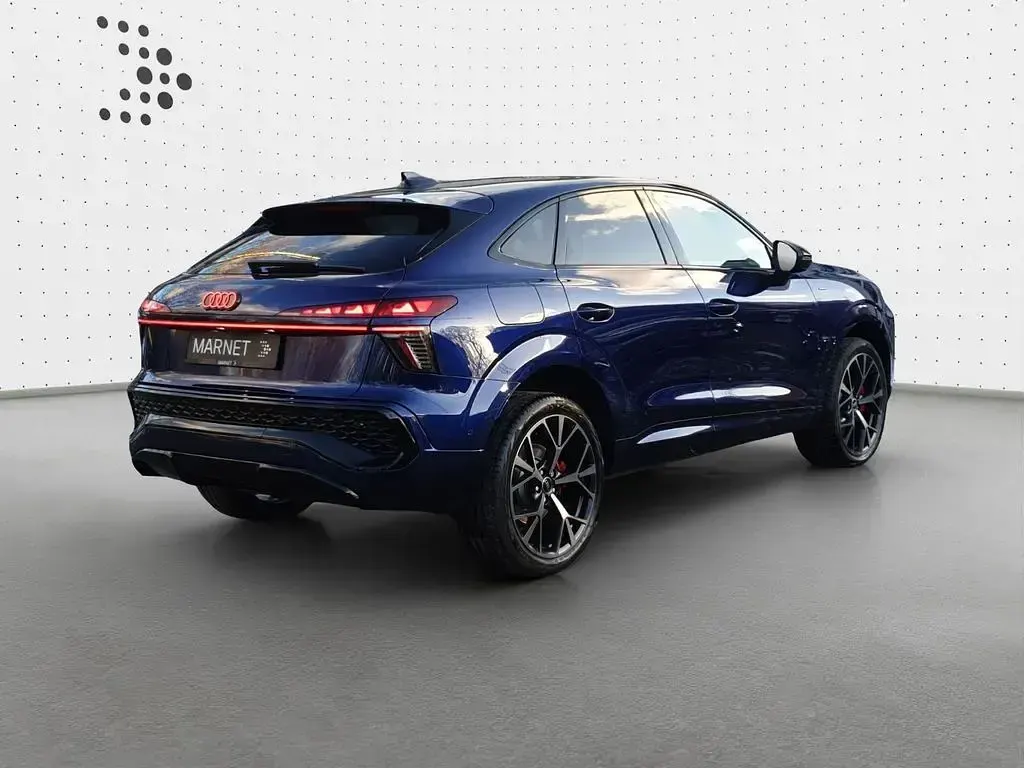 Gebraucht Audi Q3 Sportback Sport 272 PS (2026) in Königstein - 59.499 ...