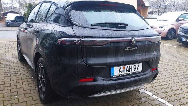 Verkauft Alfa Romeo Tonale Ti 1,6 VGT-., gebraucht 2022, 3.000 km in ...