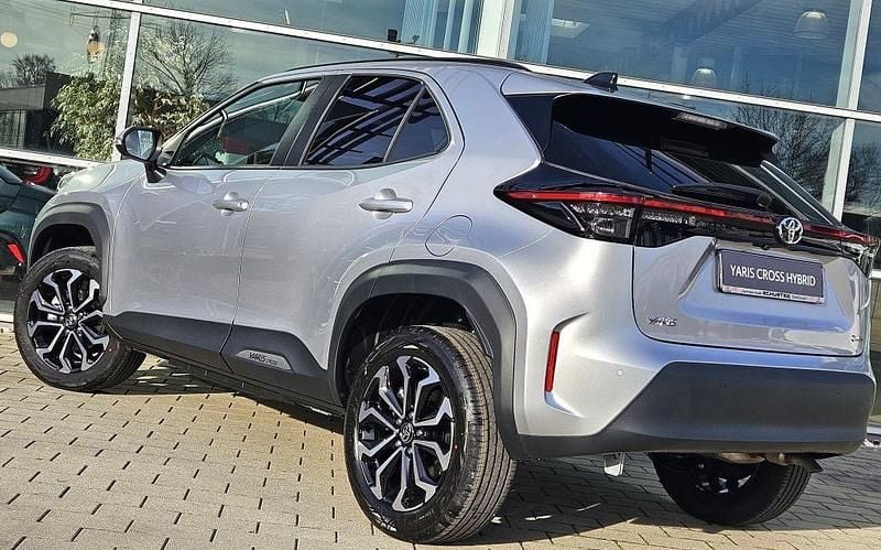 Neu 2025 Toyota Yaris Cross 131 PS SUV – Bayern (Händler) – 28.990 ...