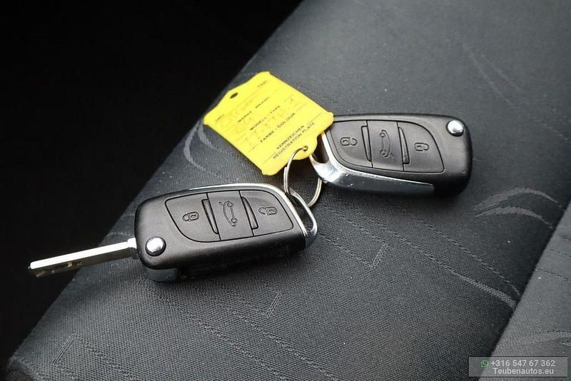 Gebraucht 2012 Citroën C4 Business Class 120 PS Limousine – (Händler ...