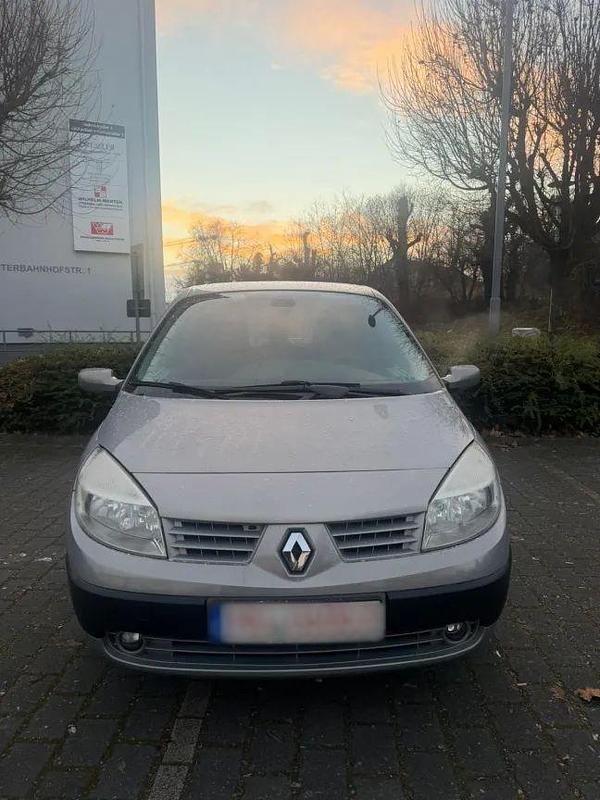 Gebraucht 2005 Renault Scénic 135 PS Van / Kleinbus – 63450 Hessen ...