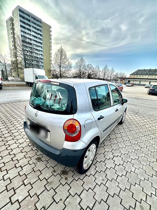 Gebraucht 2006 Renault Modus 68 PS Van / Kleinbus – 96450 Bayern ...