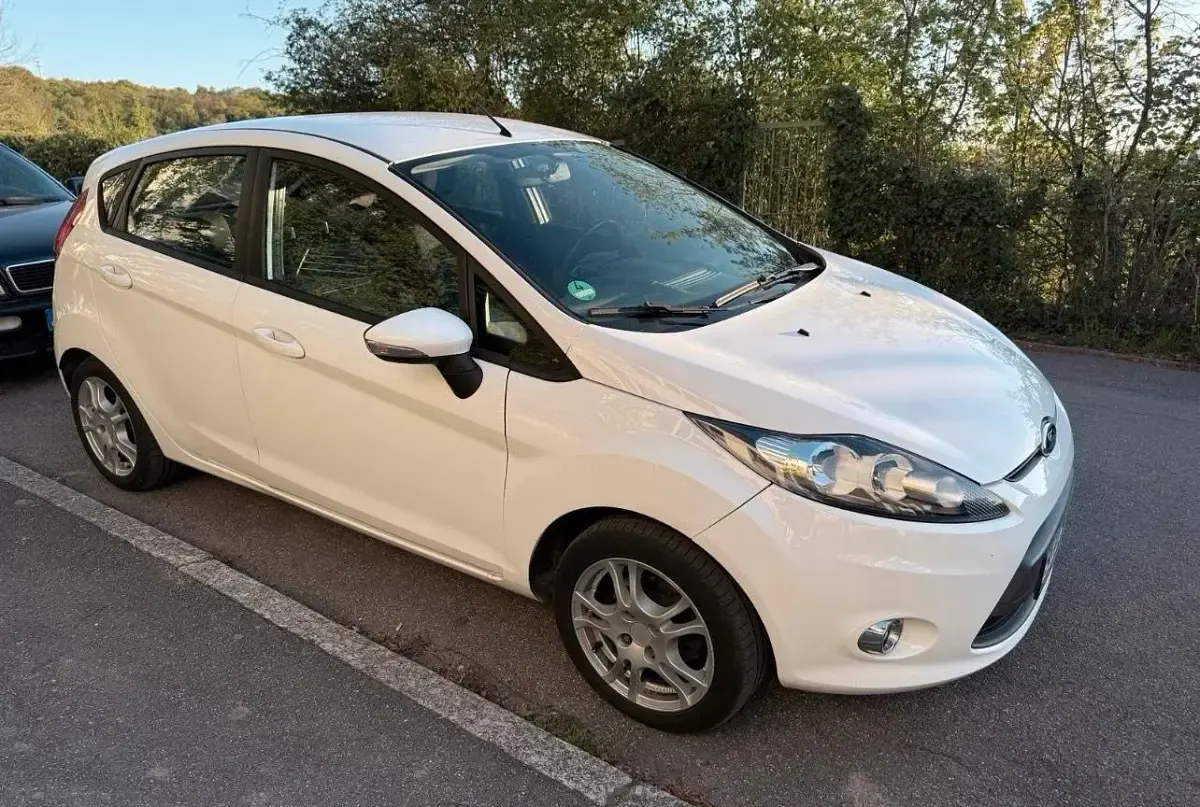 Gebraucht Ford Fiesta 82 PS (2012) in Baden-Württemberg - Karlsruhe - 3 ...