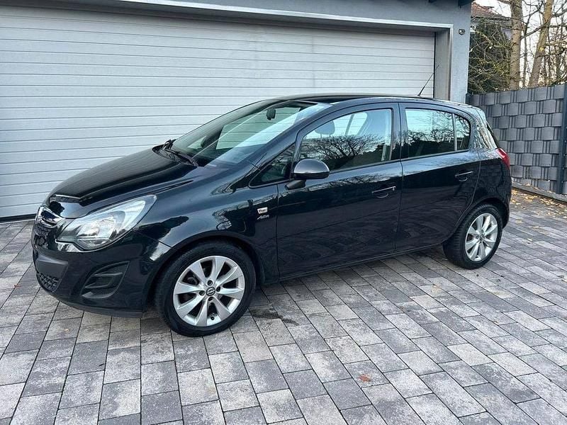 Gebraucht 2013 Opel Corsa 87 PS Limousine – Baden-Württemberg (Privat ...