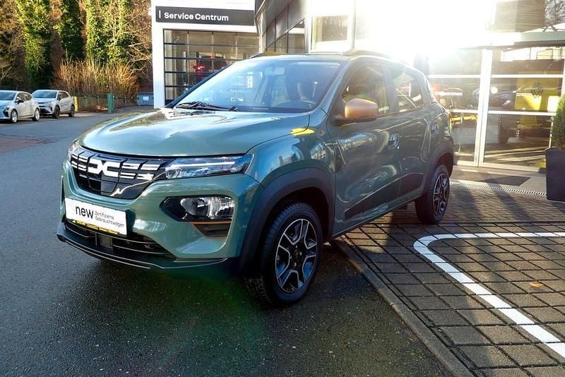Gebraucht 2023 Dacia Spring Extreme 65 PS Kleinwagen – Sachsen (Händler ...