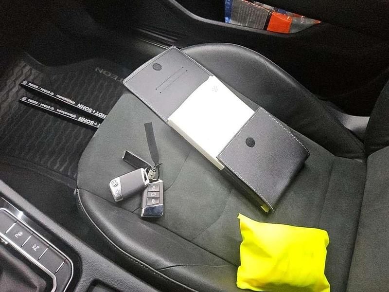 Gebraucht 2021 VW Arteon R-line 200 PS Kombi – Niedersachsen (Händler ...