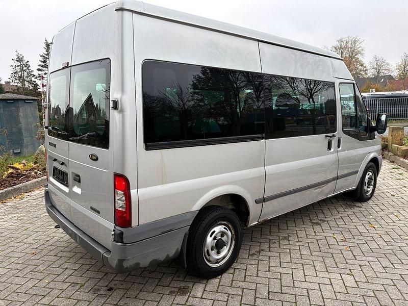 Gebraucht 2009 Ford Transit Trend 116 PS Kombi – Niedersachsen (Händler ...