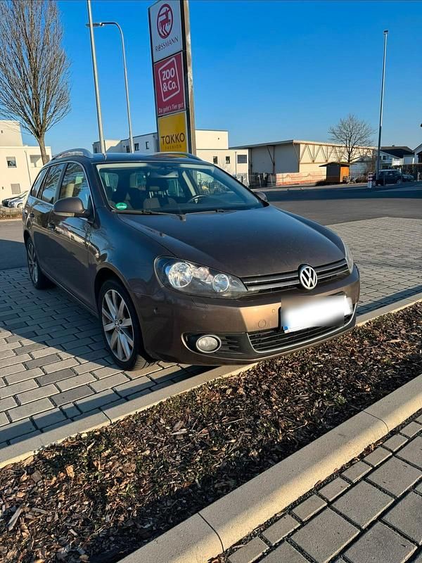 Gebraucht 2011 VW Golf 122 PS Kombi – 56410 Rheinland-Pfalz - Montabaur ...