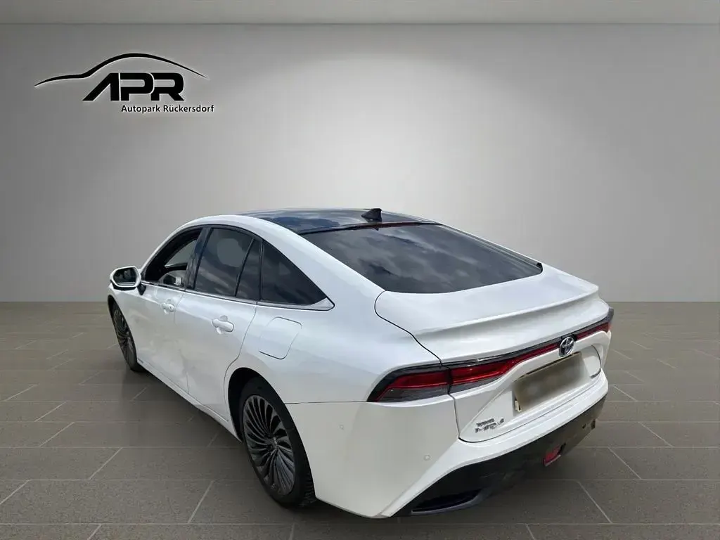 Gebraucht Toyota Mirai Advance 182 PS (2021) in Bayern - 14.999 ...