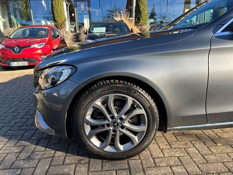 Gebraucht 2017 Mercedes C180 156 PS Kombi – 79323 Ehrenkirchen (Händler ...