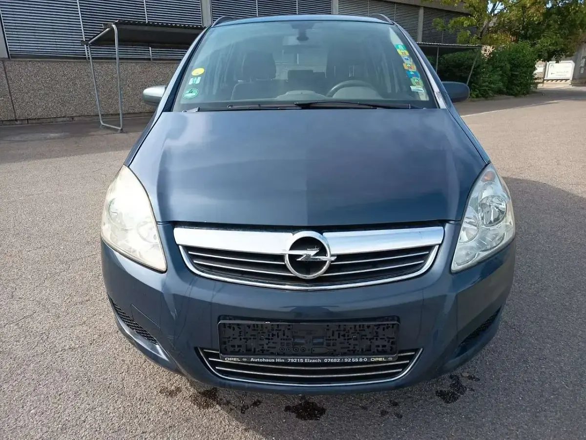 Gebraucht Opel Zafira Basis 105 PS (2008) in Lahr - 799 € | AutoUncle