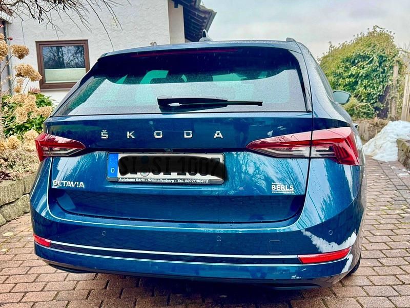 Gebraucht 2020 Skoda Octavia First Edition 150 PS Kombi – Nordrhein ...