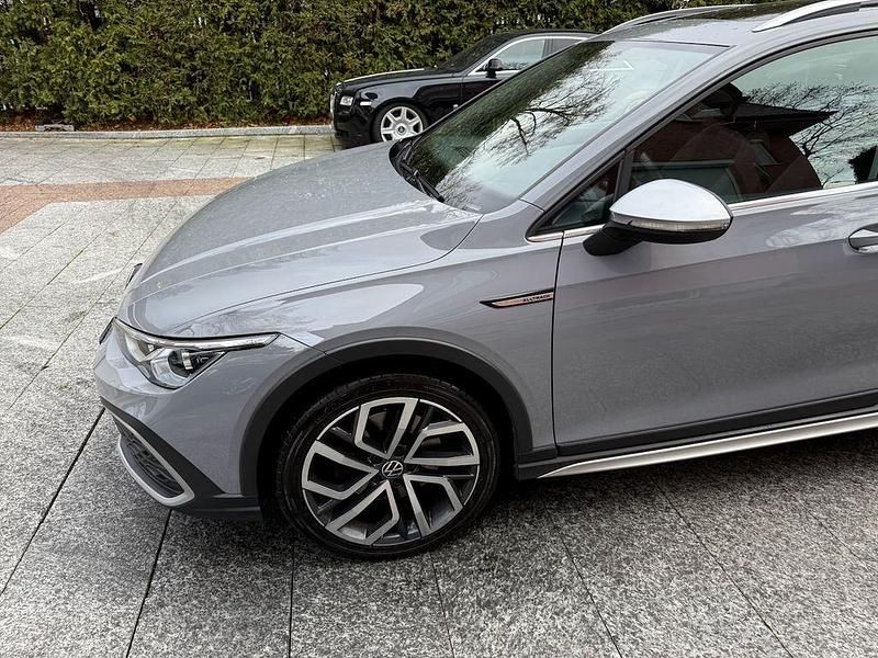 Gebraucht 2022 VW Golf Alltrack 200 PS Kombi – Bayern (Händler) – 21. ...