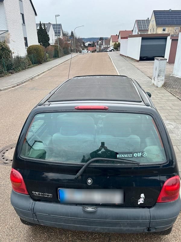 Gebraucht 2001 Renault Twingo 58 PS Kleinwagen – 93047 Bayern ...