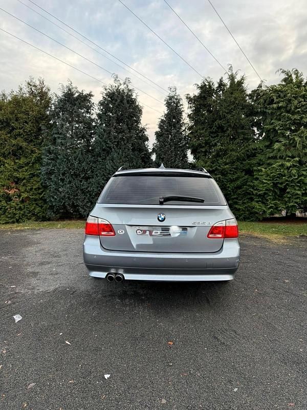 Gebraucht 2005 BMW 535 272 PS Kombi – 04347 Leipzig - Schönefeld ...