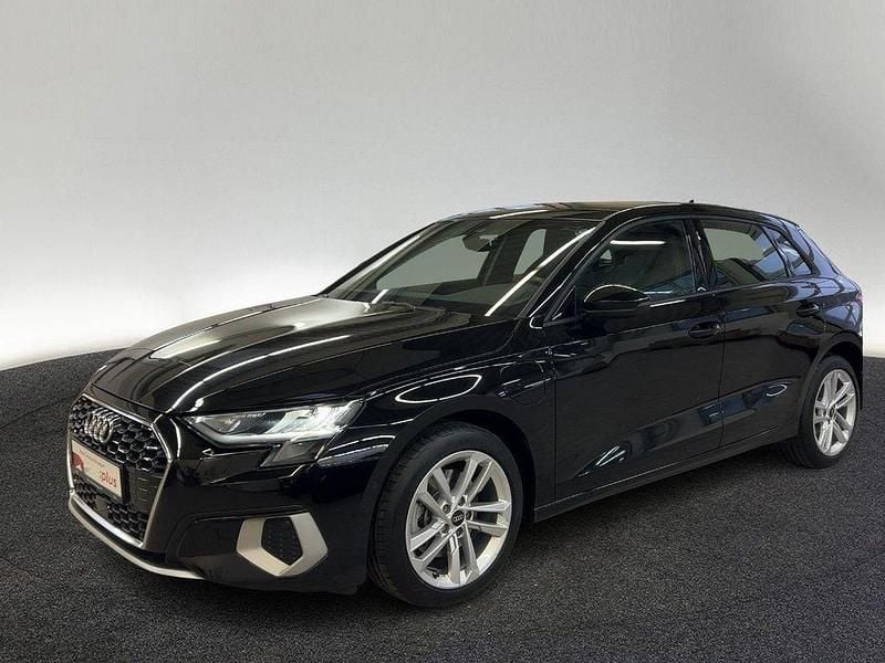Gebraucht 2022 Audi A3 Advanced 204 PS Limousine – Hamburg (Händler ...