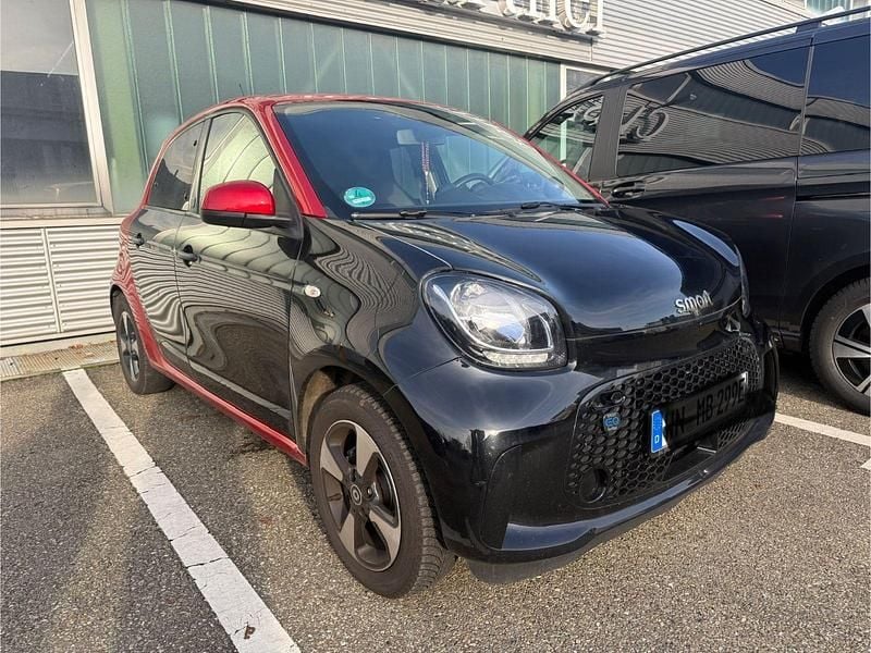 Gebraucht 2021 Smart ForFour Electric Drive 82 PS Kleinwagen – 73630 ...