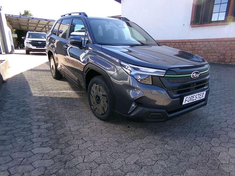 Neu 2026 Subaru Forester Exclusive+ 136 PS SUV – 66450 Bexbach (Händler ...