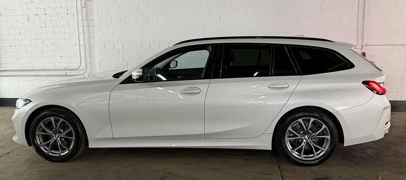 Gebraucht 2023 BMW 320 190 PS Kombi – Nordrhein-Westfalen (Händler ...