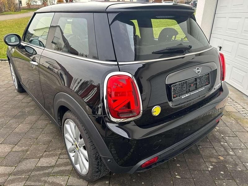 Gebraucht 2020 Mini Cooper SE 184 PS Kleinwagen – 86424 Dinkelscherben ...