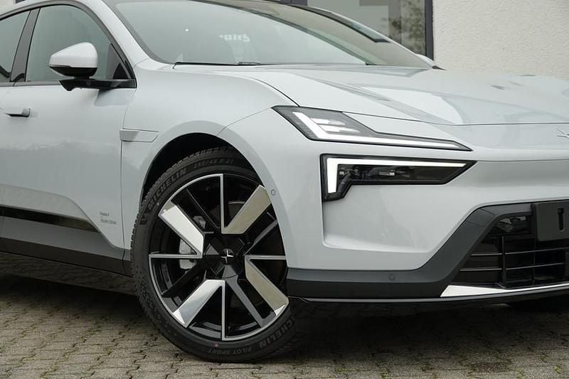 Neu 2025 Polestar 4 Pilot 272 PS SUV – Nordrhein-Westfalen (Händler ...