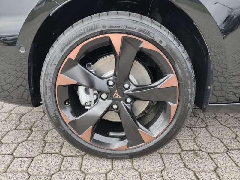 Neu 2025 Cupra Leon 204 PS Kombi – Sachsen (Händler) – 46.190 € (Etwas zu teuer) | AutoUncle