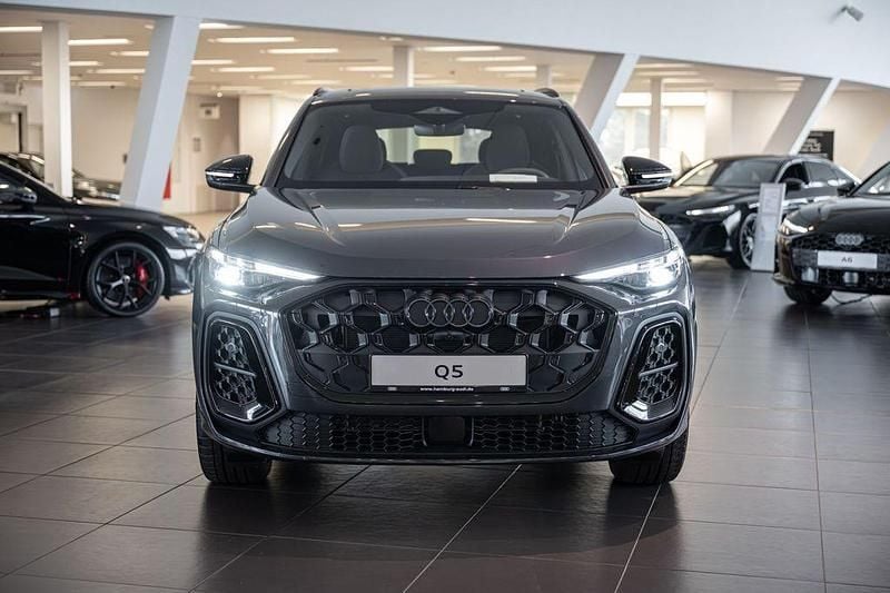 Neu 2026 Audi Q5 Sport 204 PS SUV – Hamburg (Händler) – 70.269 ...