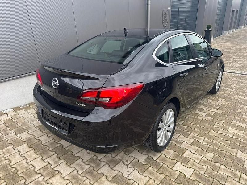 Gebraucht 2013 Opel Astra 140 PS Limousine – 41836 Nordrhein-Westfalen ...