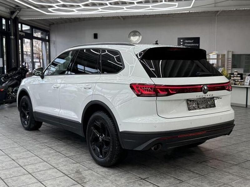 Gebraucht 2023 VW Touareg 231 PS SUV – Niedersachsen (Händler) – 51.490 ...