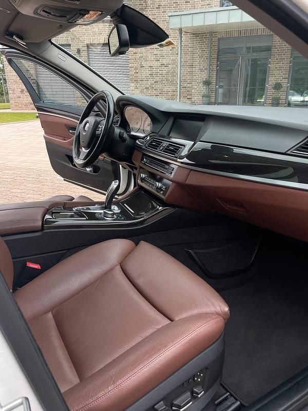 Gebraucht 2010 BMW 530 300 PS Kombi – 32312 Nordrhein-Westfalen ...