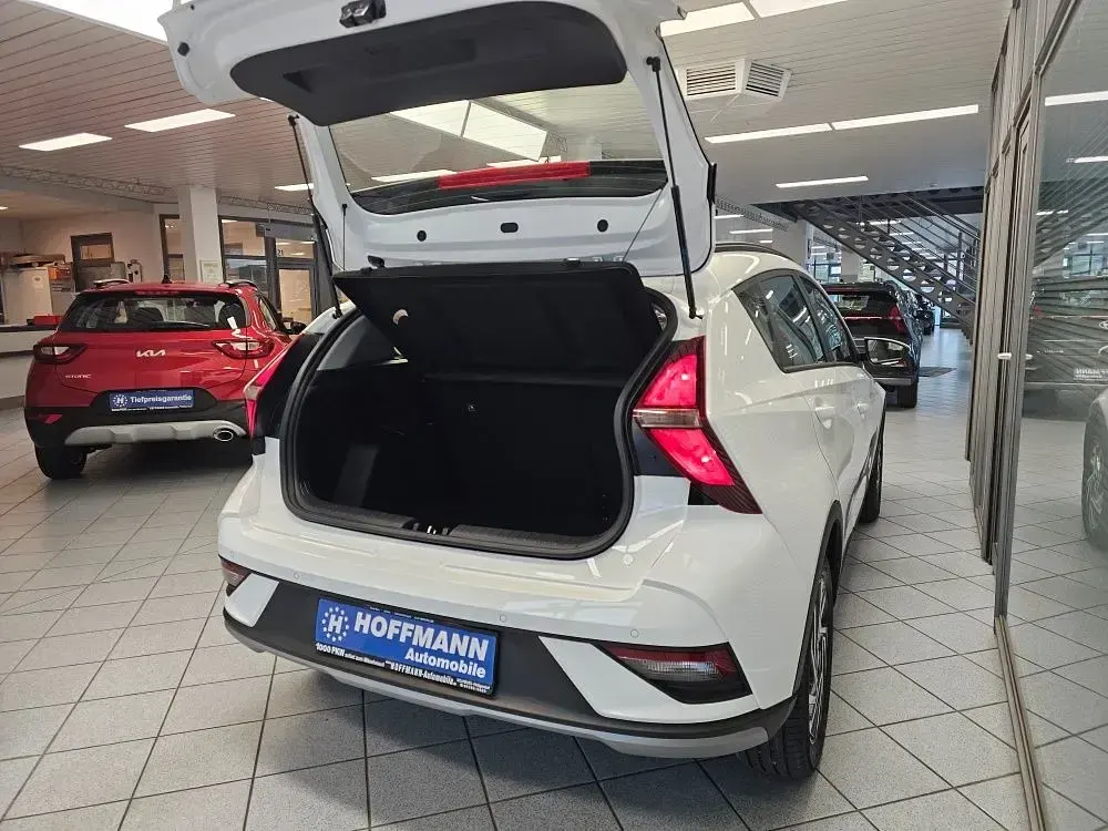Neu Hyundai Bayon Trend 90 PS (2026) in Wolfsburg Heiligendorf - 19.850 ...