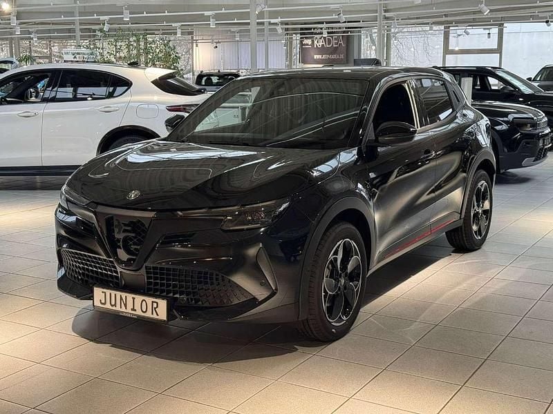 Neu 2026 Alfa Romeo GT Junior 136 PS SUV – 12103 Berlin (Händler) – 38. ...