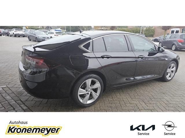 Gebraucht 2018 Opel Insignia Dynamic 170 PS Kombi – Niedersachsen ...