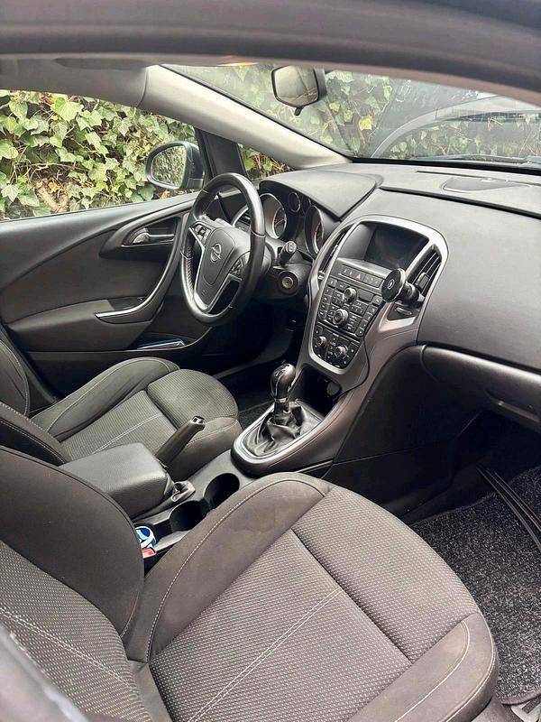 Gebraucht 2015 Opel Astra 110 PS Kombi – 32791 Nordrhein-Westfalen ...