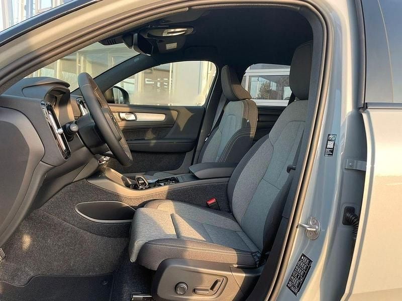 Neu 2026 Volvo XC40 Plus 163 PS SUV – Mecklenburg-Vorpommern (Händler ...