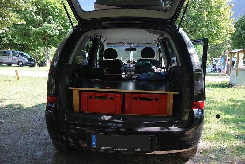 Gebraucht 2009 Opel Meriva 90 PS Van / Kleinbus – 72108 Baden ...