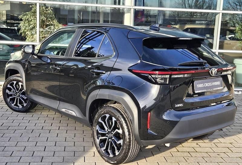 Neu 2025 Toyota Yaris Cross 131 PS SUV – Bayern (Händler) – 28.990 ...