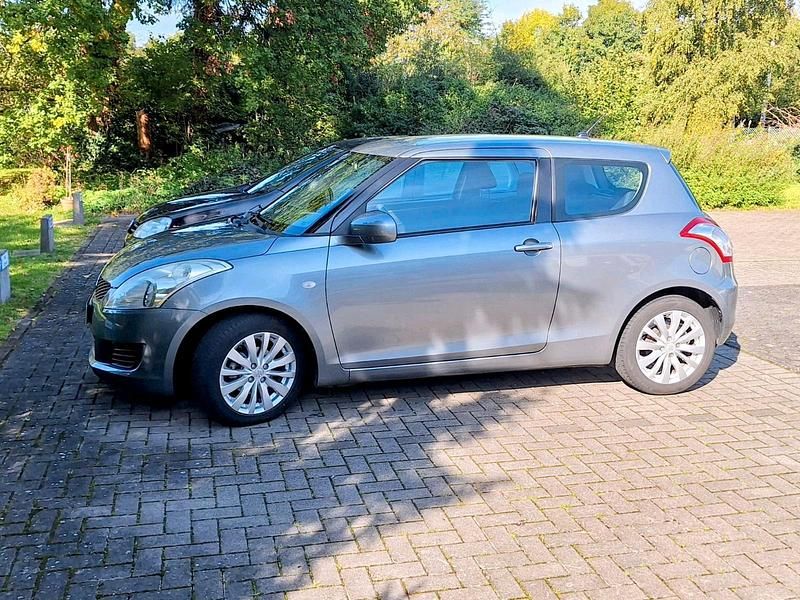 Gebraucht 2013 Suzuki Swift Club 94 PS Kleinwagen – 51069 Mülheim ...