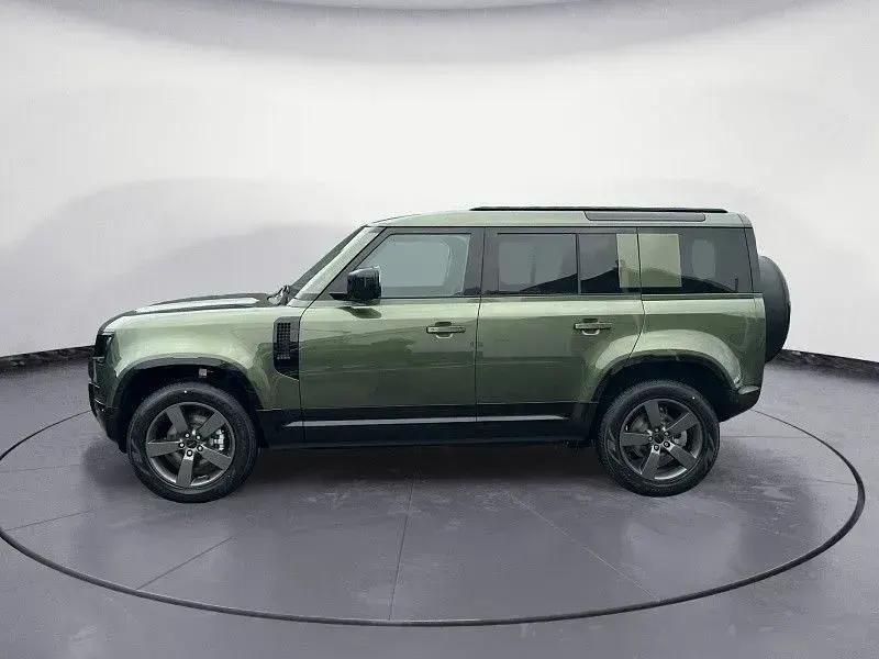 Gebraucht Land Rover Defender SE Dynamic 254 PS (2026) in ...