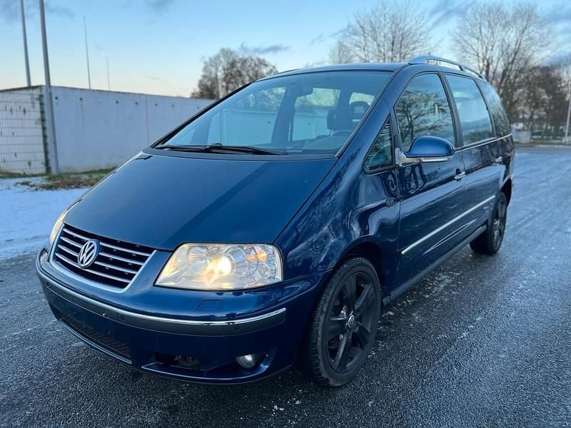 Gebraucht 2009 VW Sharan Exclusive 140 PS Van / Kleinbus – 63457 Hessen ...