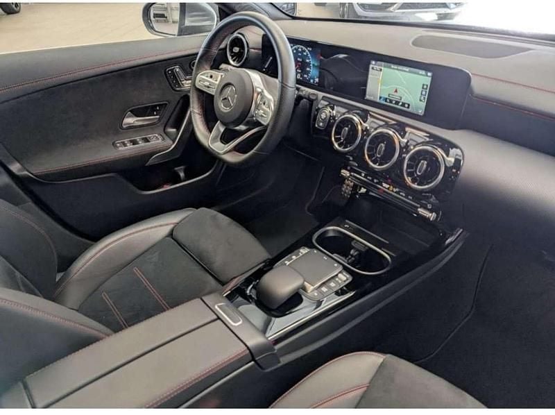 Gebraucht 2022 Mercedes CLA250 Shooting Brake AMG line 224 PS Kombi ...